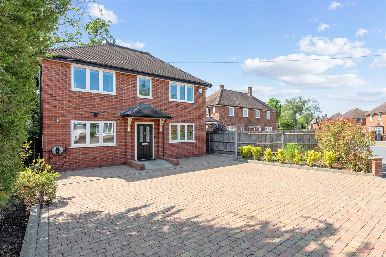 Sutcliffe Close, Bushey, WD23 - Browns